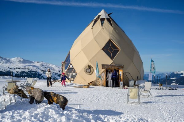 Courchevel 1650 (Moriond) Resort Guide - Courchevel.VIP